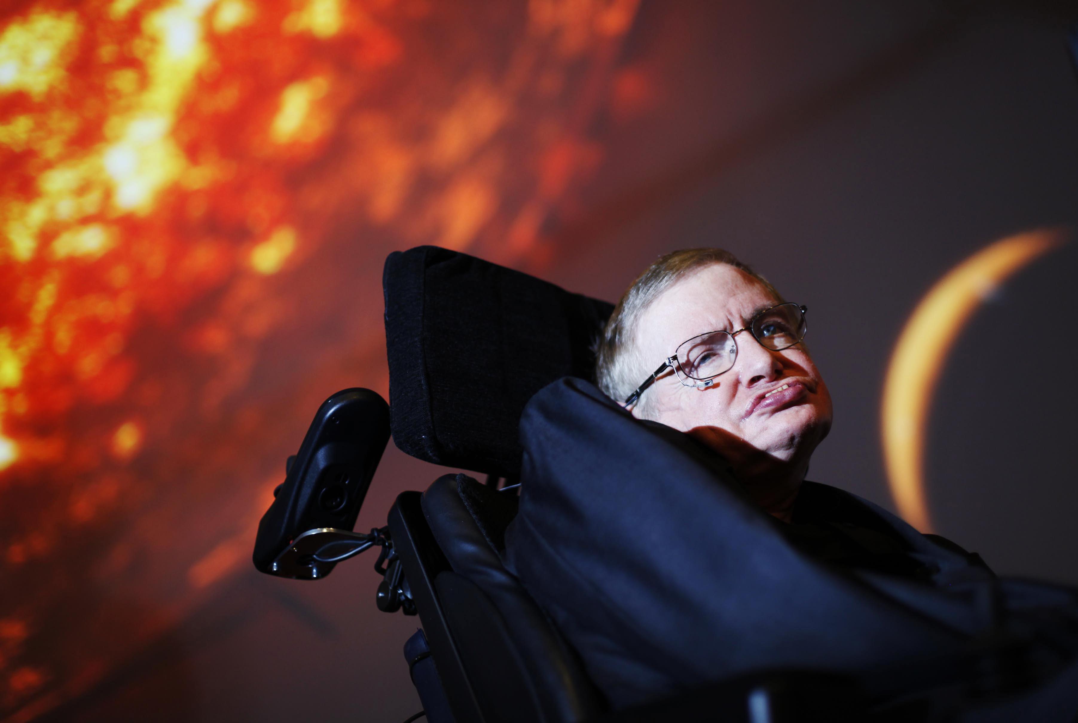 Black Hole at emaze Presentation