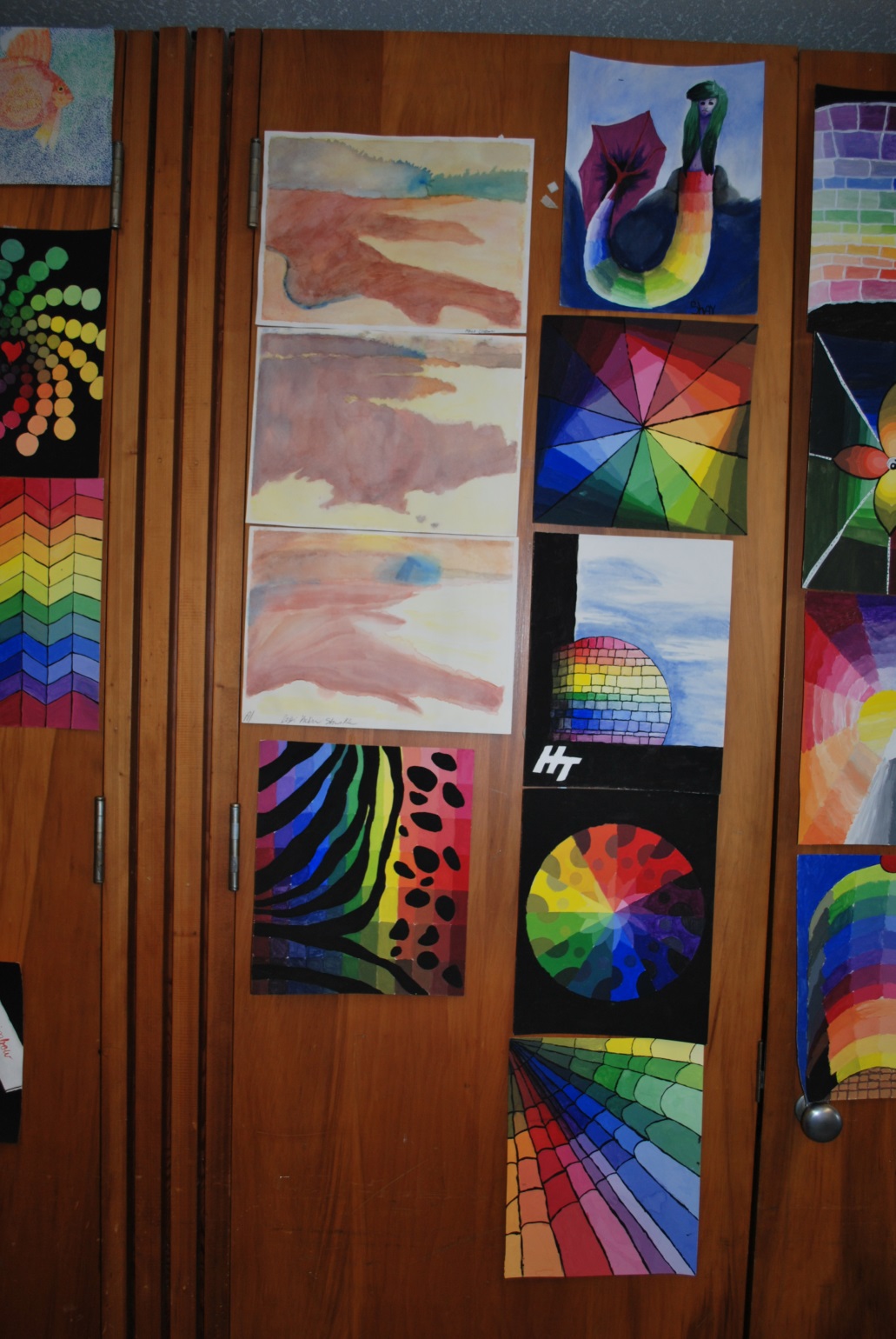 Creative Color Wheels.pptx at emaze Presentation