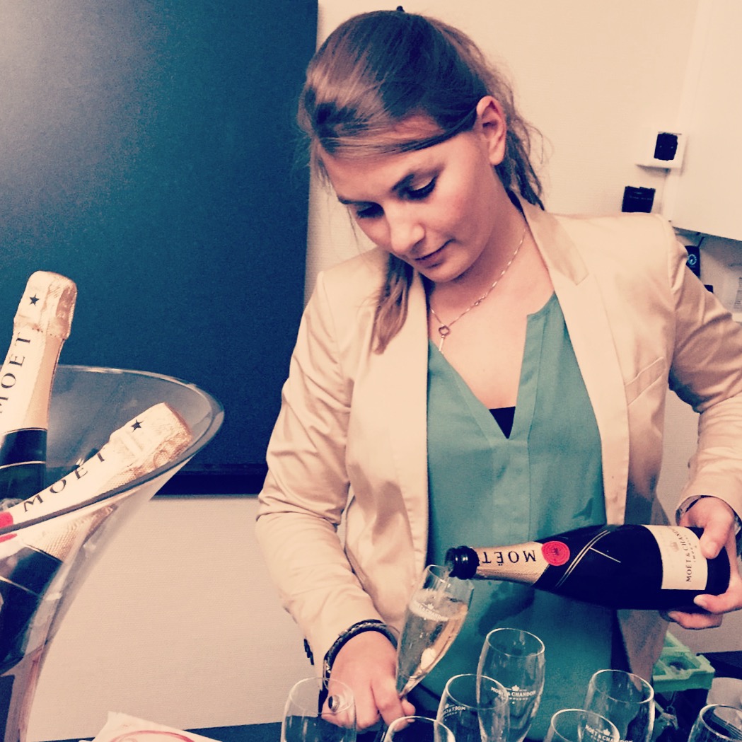 LYCAR Presentation at emaze Presentation