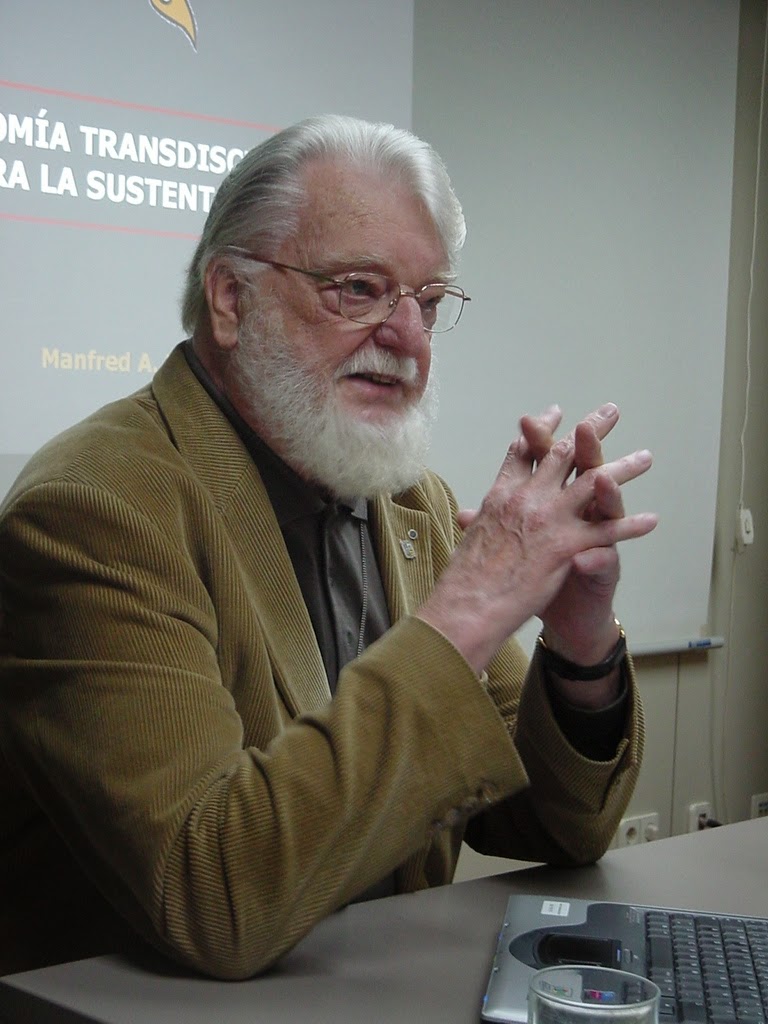 TEORÍAS DEL FUNCIONAMIENTO CEREBRAL at emaze E-Card