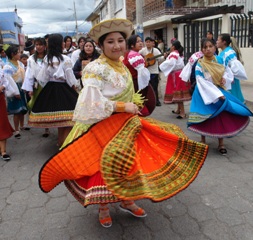 trajes tipicos del ecuador on emaze