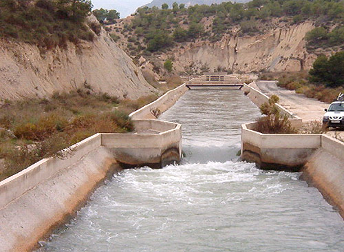 VERTEDEROS HIDRAÚLICOS on emaze