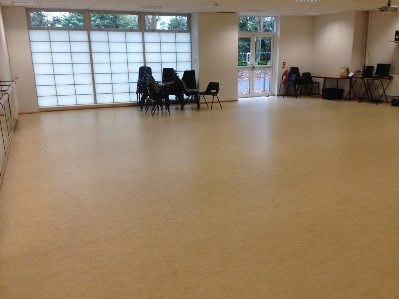 Location Reece at emaze Presentation