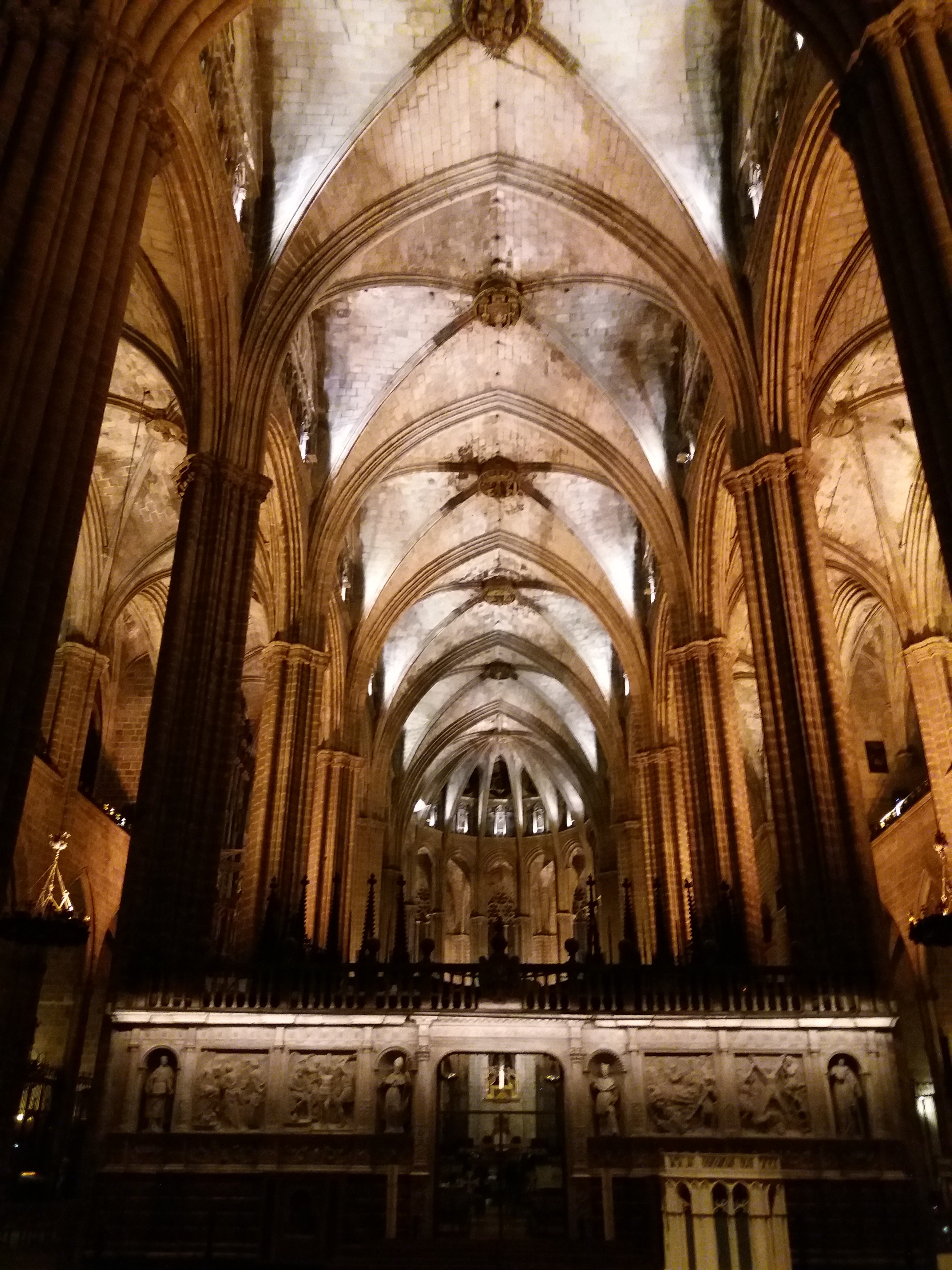 IL GOTICO at emaze Presentation