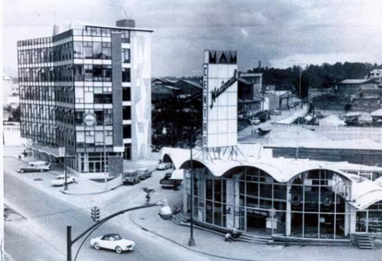 EDIFICIO ITALIA at emaze Presentation