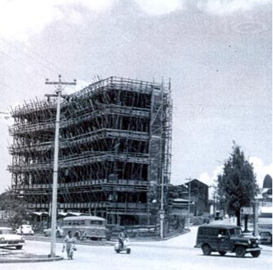 EDIFICIO ITALIA at emaze Presentation