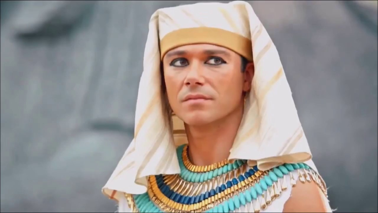 JOSE at emaze Presentation