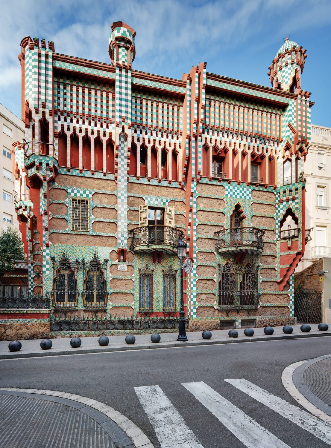 Antoni Gaudí Conet on emaze