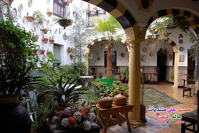 Traditional homes in Al-Andalus at emaze Presentation