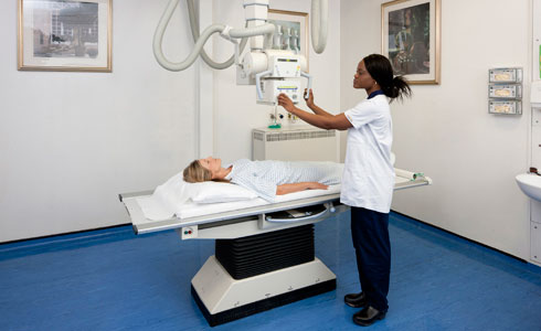 Röntgen descoperă on emaze