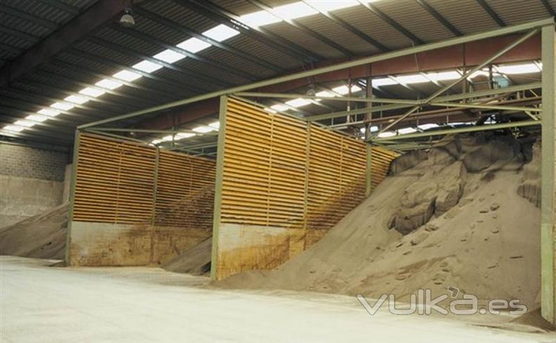 ESTRUCTURA Y TIPOS DE ALMACÉN copy1 on emaze