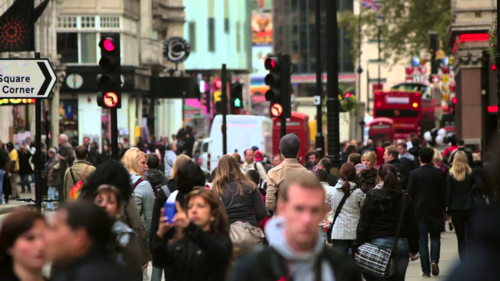 The Royal Mall at emaze Presentation