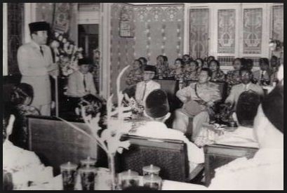 PNI-PARTINDO & PNI BARU at emaze Presentation