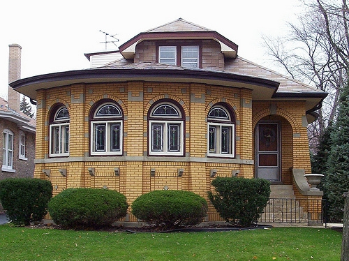 Chicago’s West Lawn Community.pptx on emaze