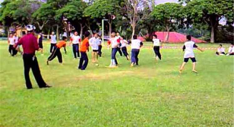 BALING TIN at emaze Presentation