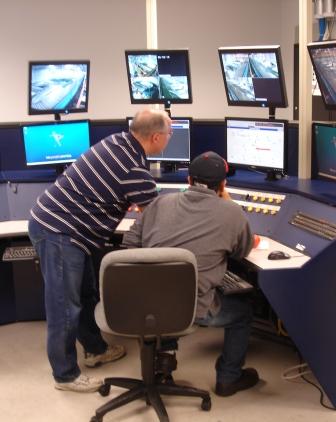 Computer Engineering at emaze Presentation