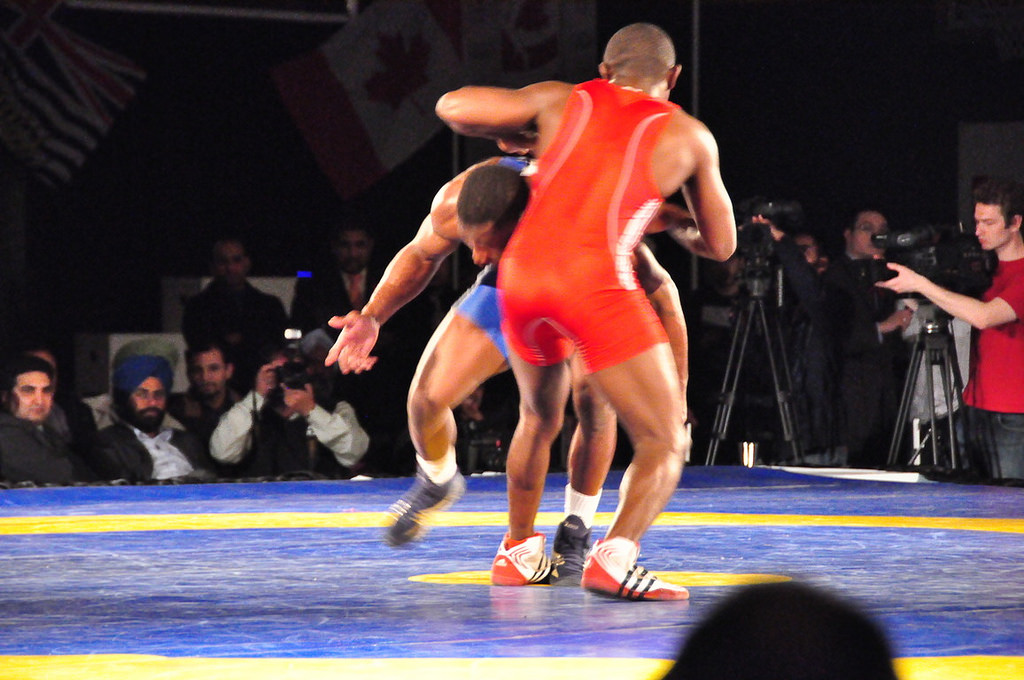 Injuries in wrestling at emaze Presentation