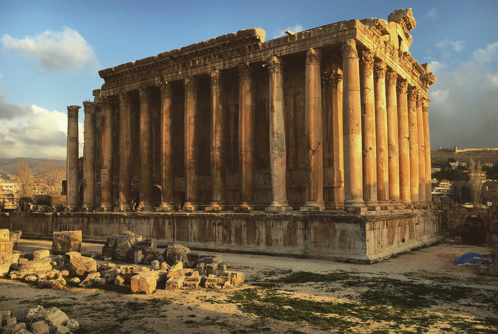 Rome's three Heirs on emaze