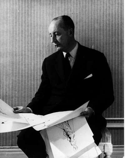 Christian Dior on emaze