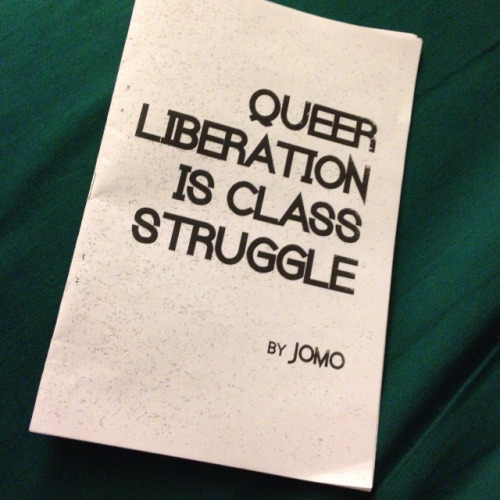 JOIN THE ZINE SCENE! at emaze Presentation