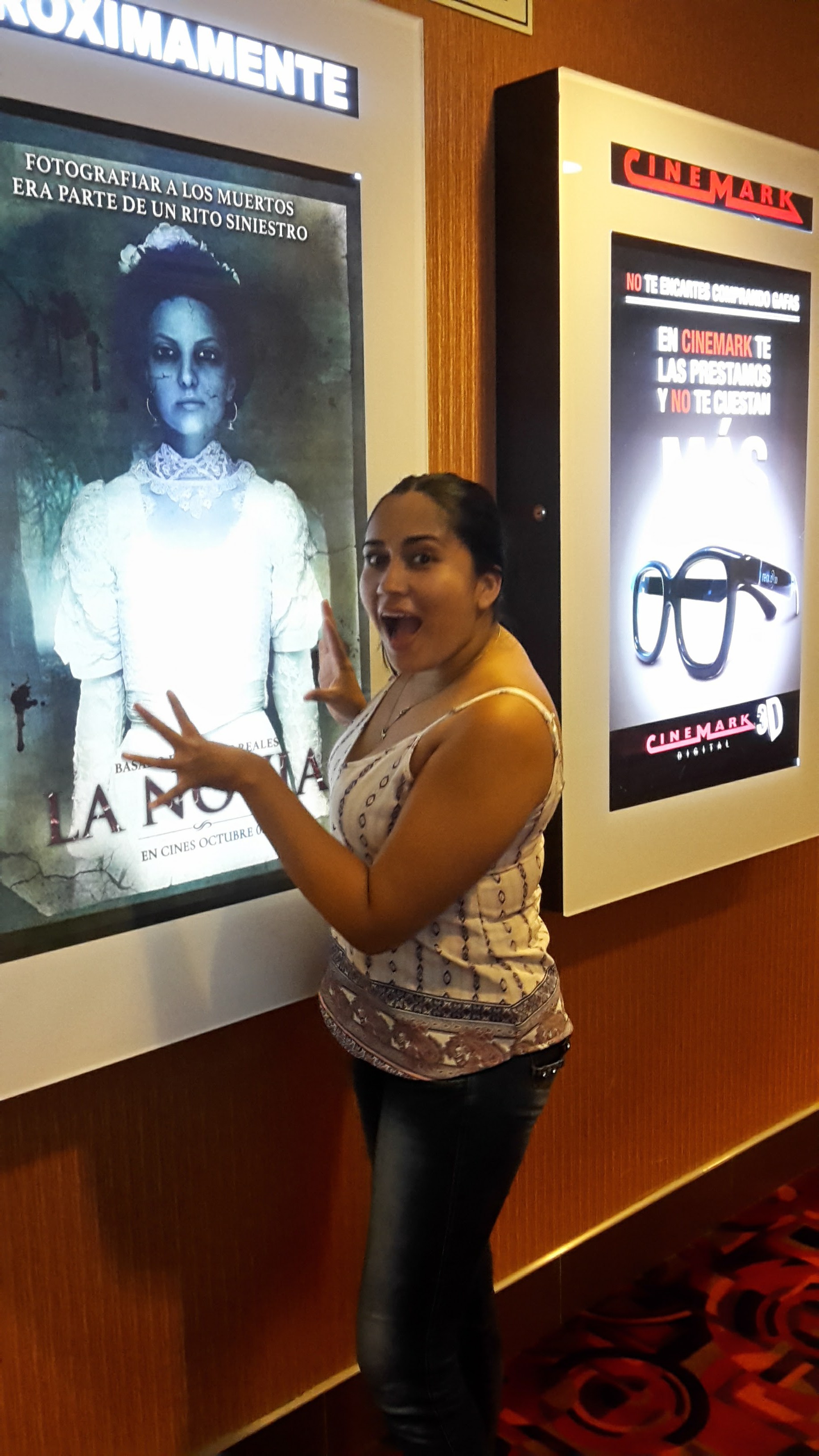 Academic at emaze Presentation