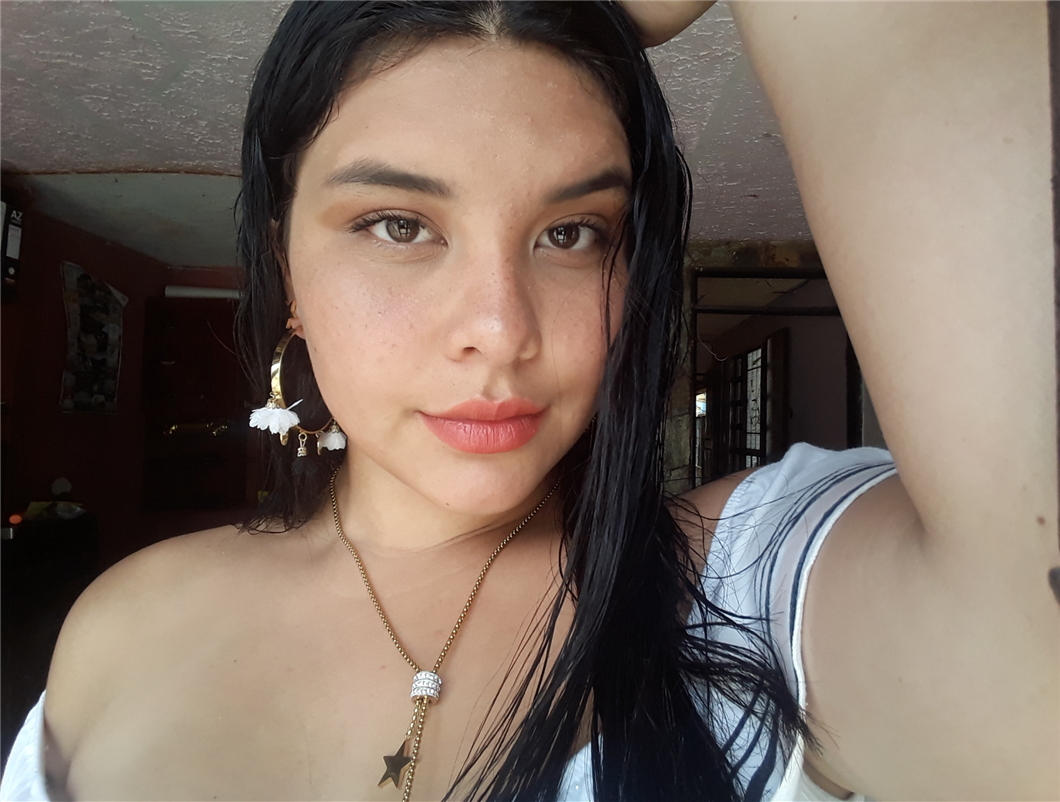 Designer at emaze Presentation