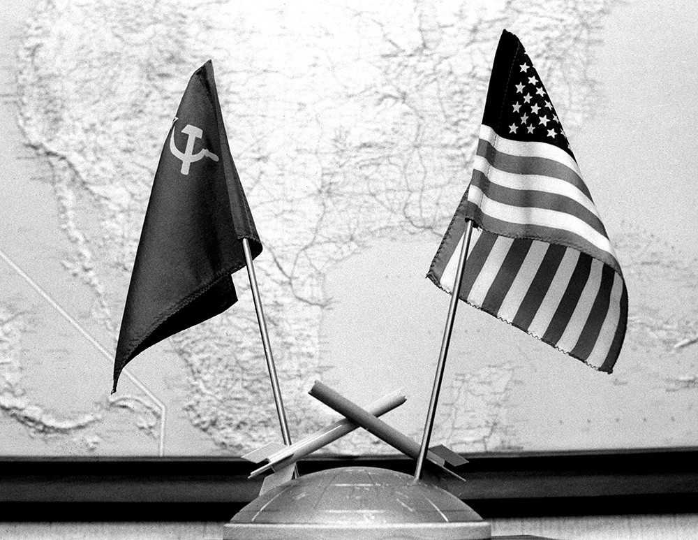 COld War Spies on emaze