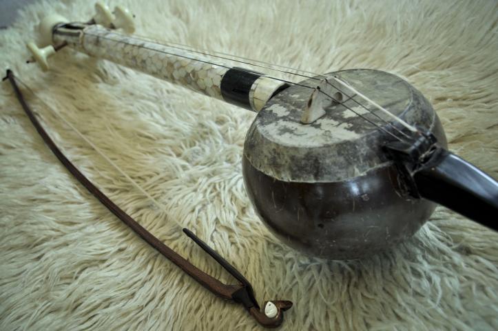 Instruments of the moors on emaze