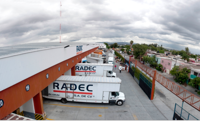 PRESENTACION RADEC JOAN.pptx on emaze