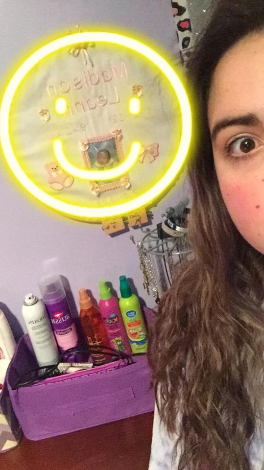 Selfieometry at emaze Presentation