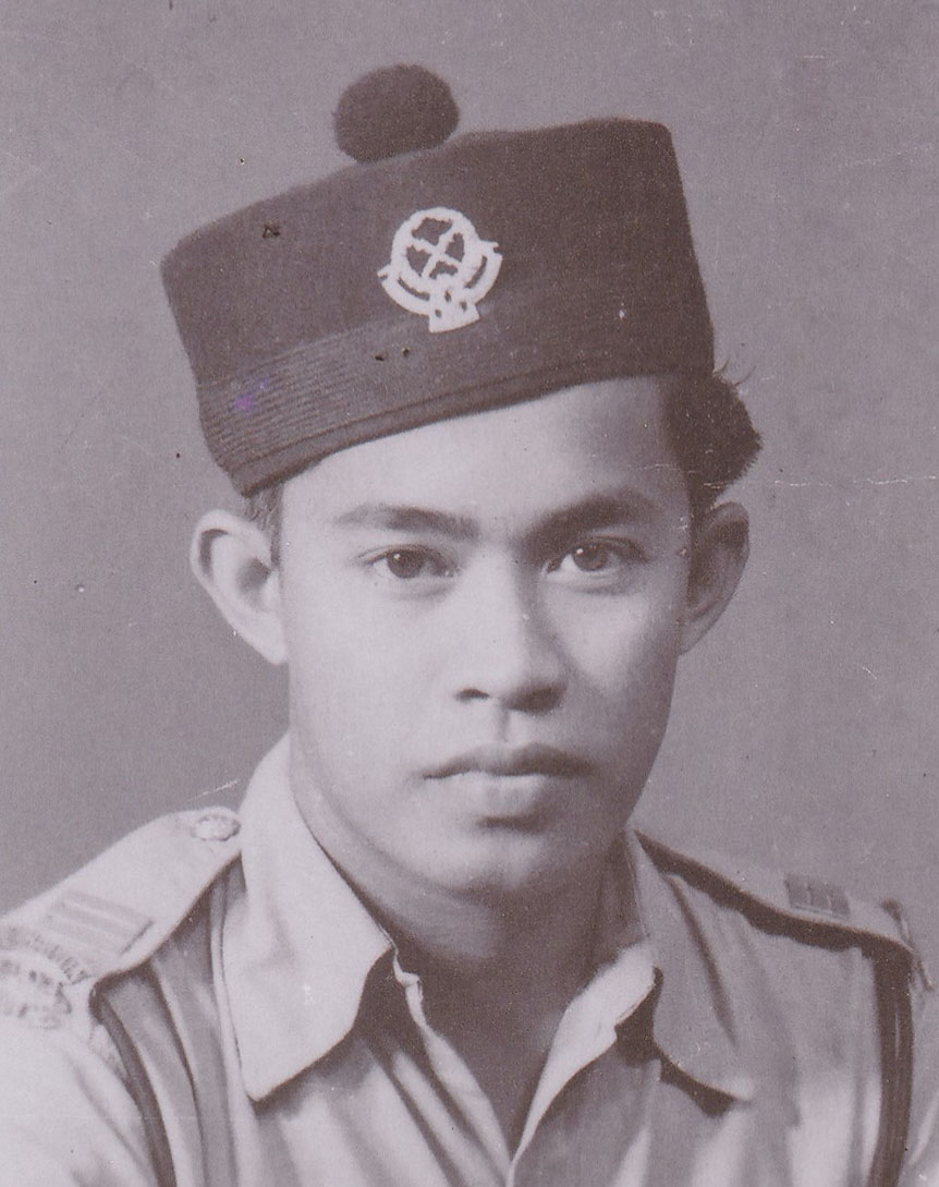 Dokumentari Usman Awang at emaze Presentation