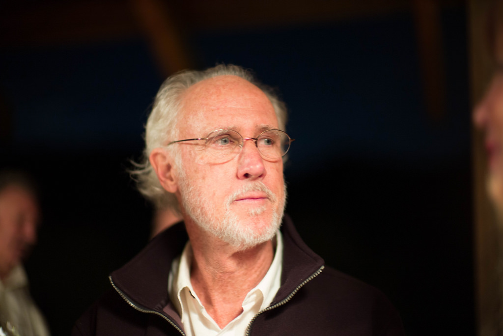 PETER MENZEL at emaze Presentation