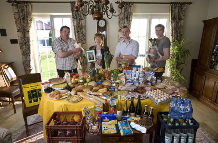 PETER MENZEL at emaze Presentation