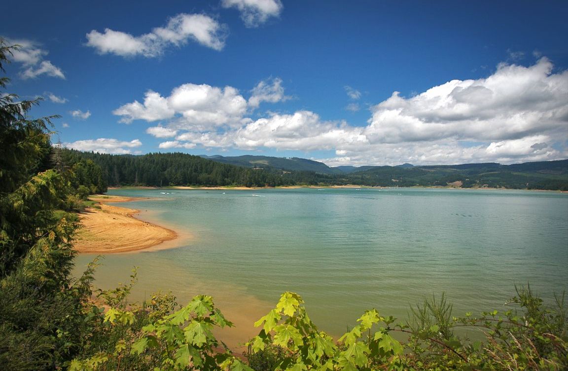 Henry HAGG lAKE at emaze Presentation