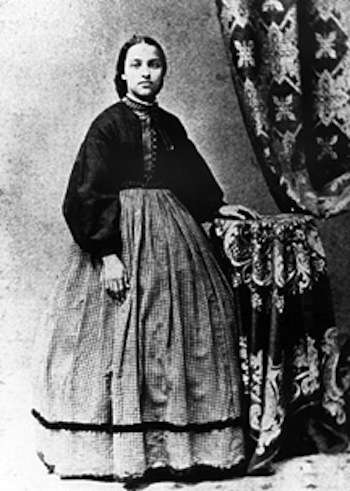 Lucy May Stanton at emaze Presentation