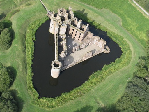 Castles in Middle on emaze