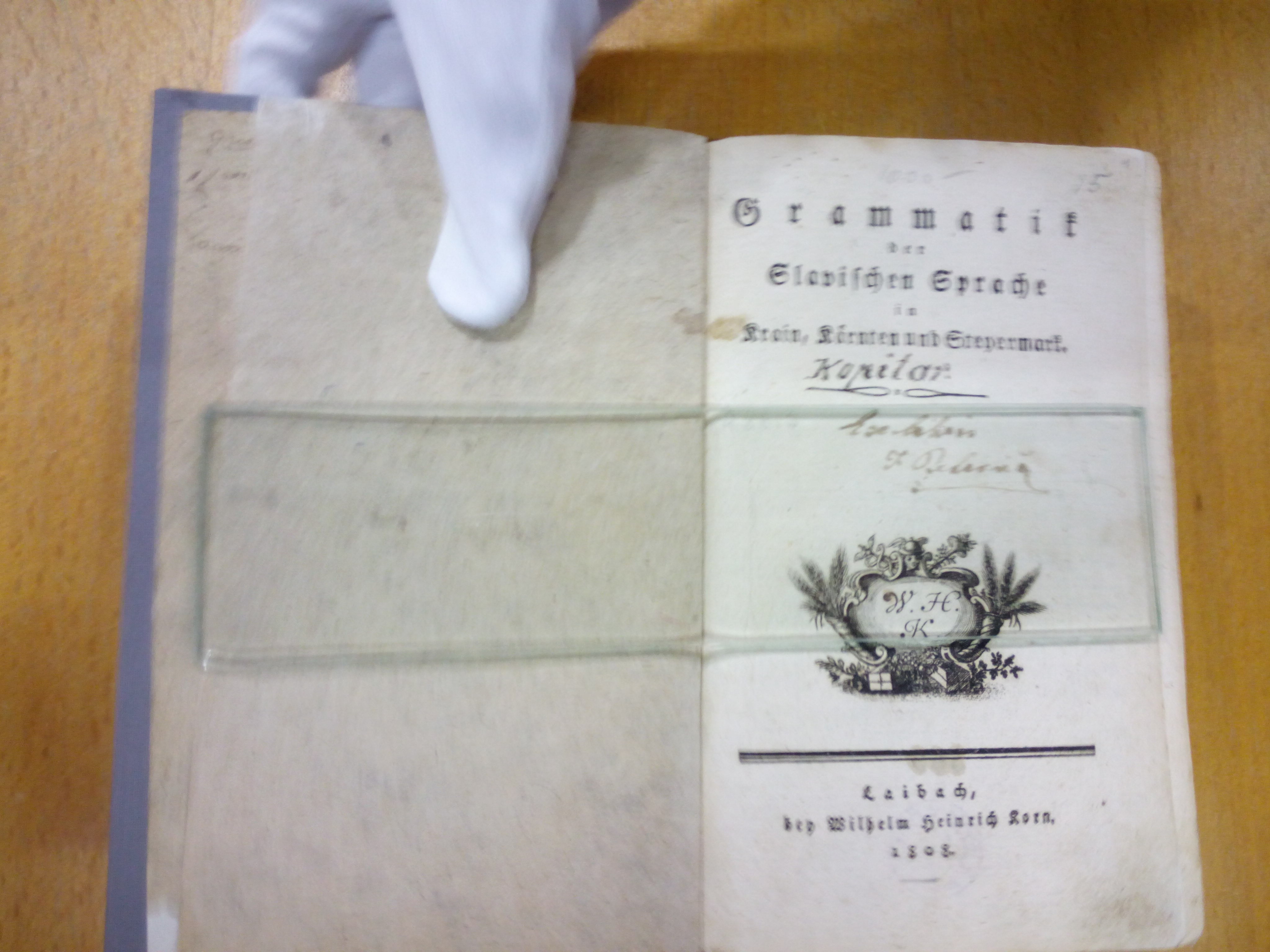 RAZVOJ SLOVENSKEGA JEZIKA on emaze