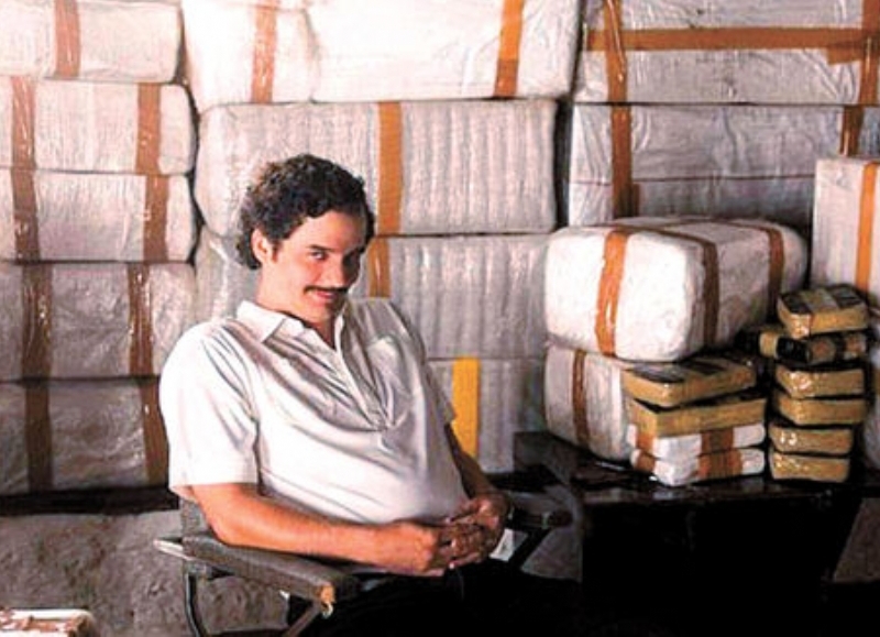 Presentation Name at emaze Presentation