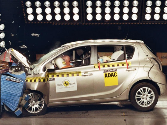 Crumple Zones car safety on emaze