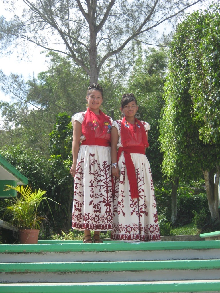 Los Totonacas on emaze