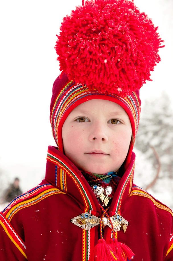 The Saami at emaze Presentation
