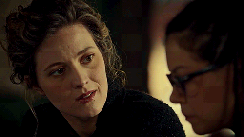 Non-Verbal Cues at emaze Presentation