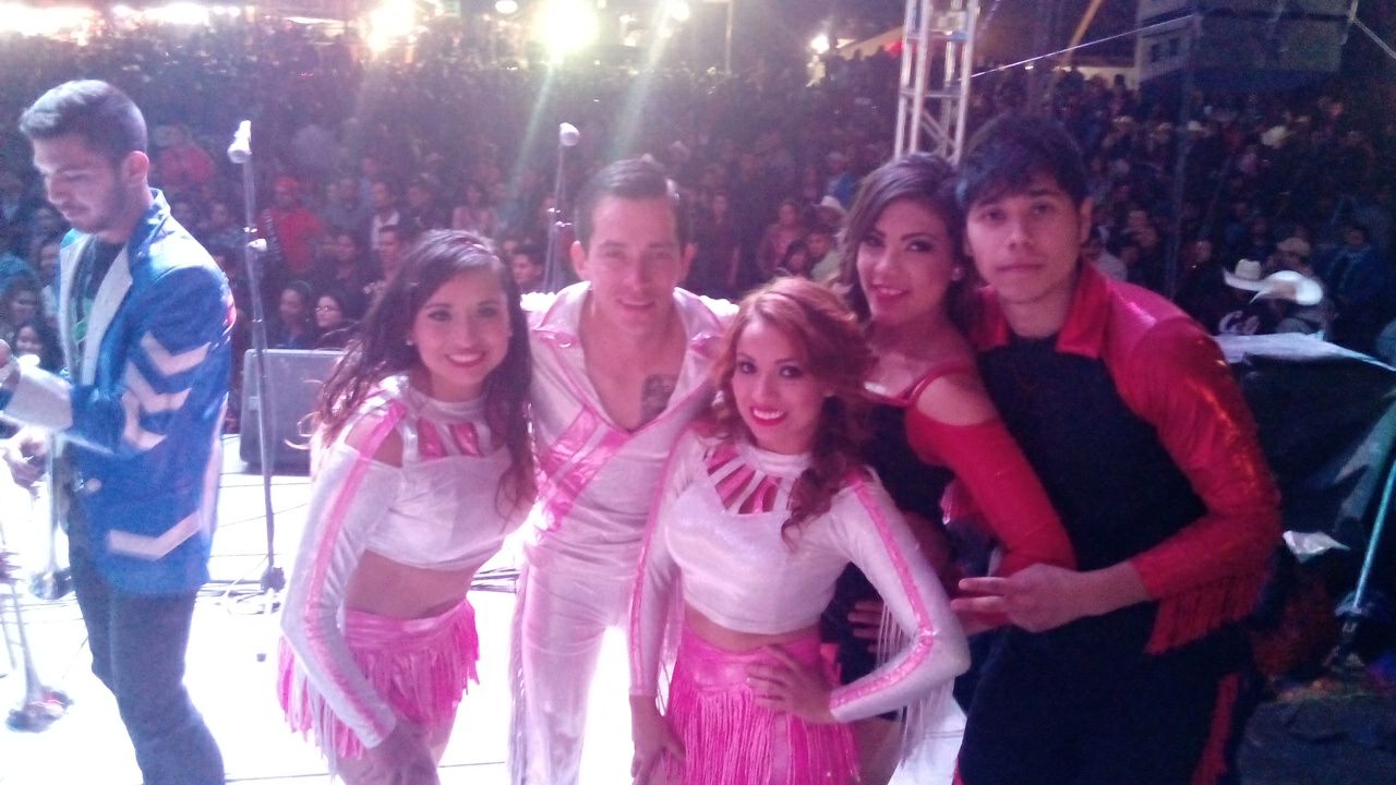 ¡APRENDER A BAILAR QUEBRADITA! at emaze Presentation