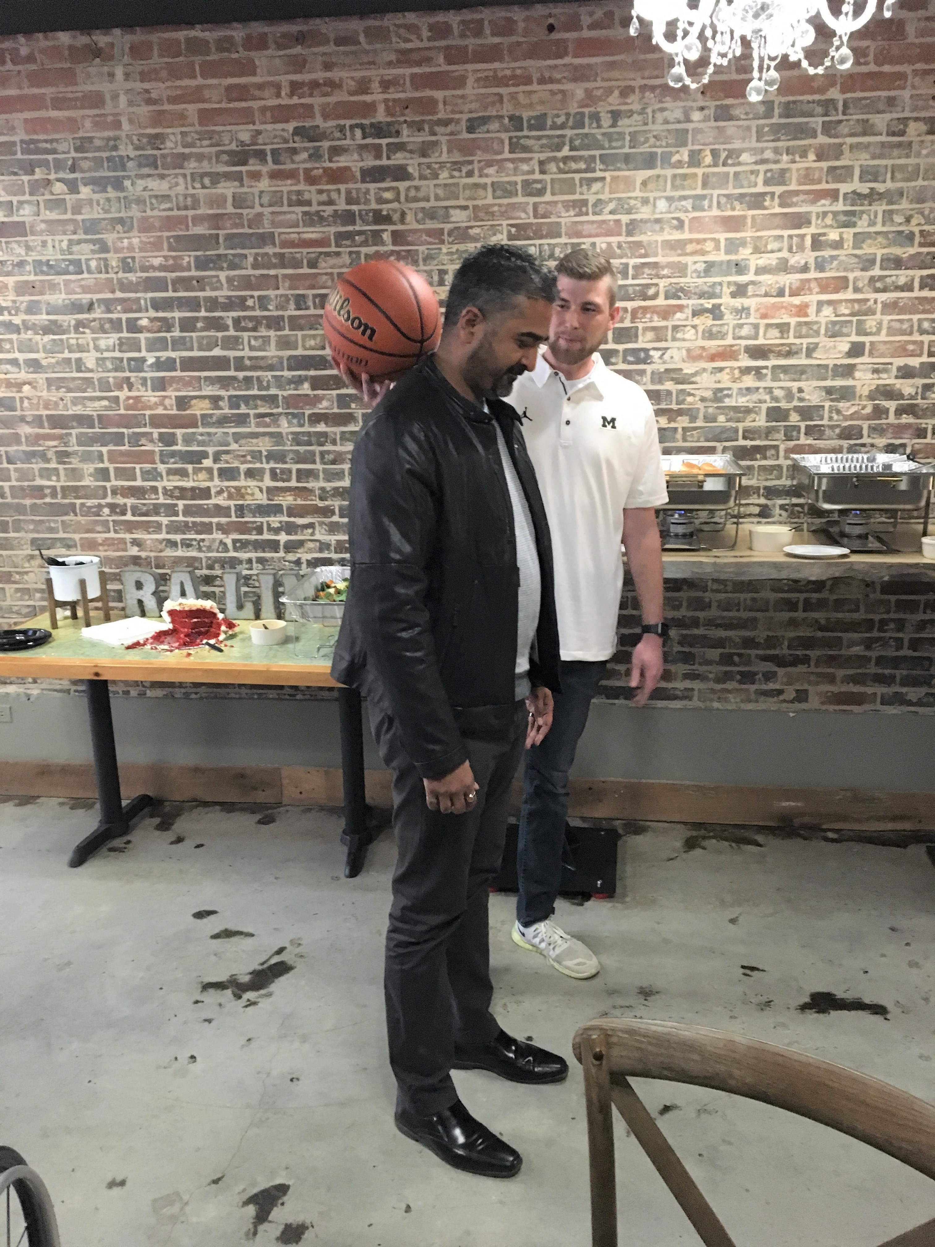 RA-LIN at emaze Presentation