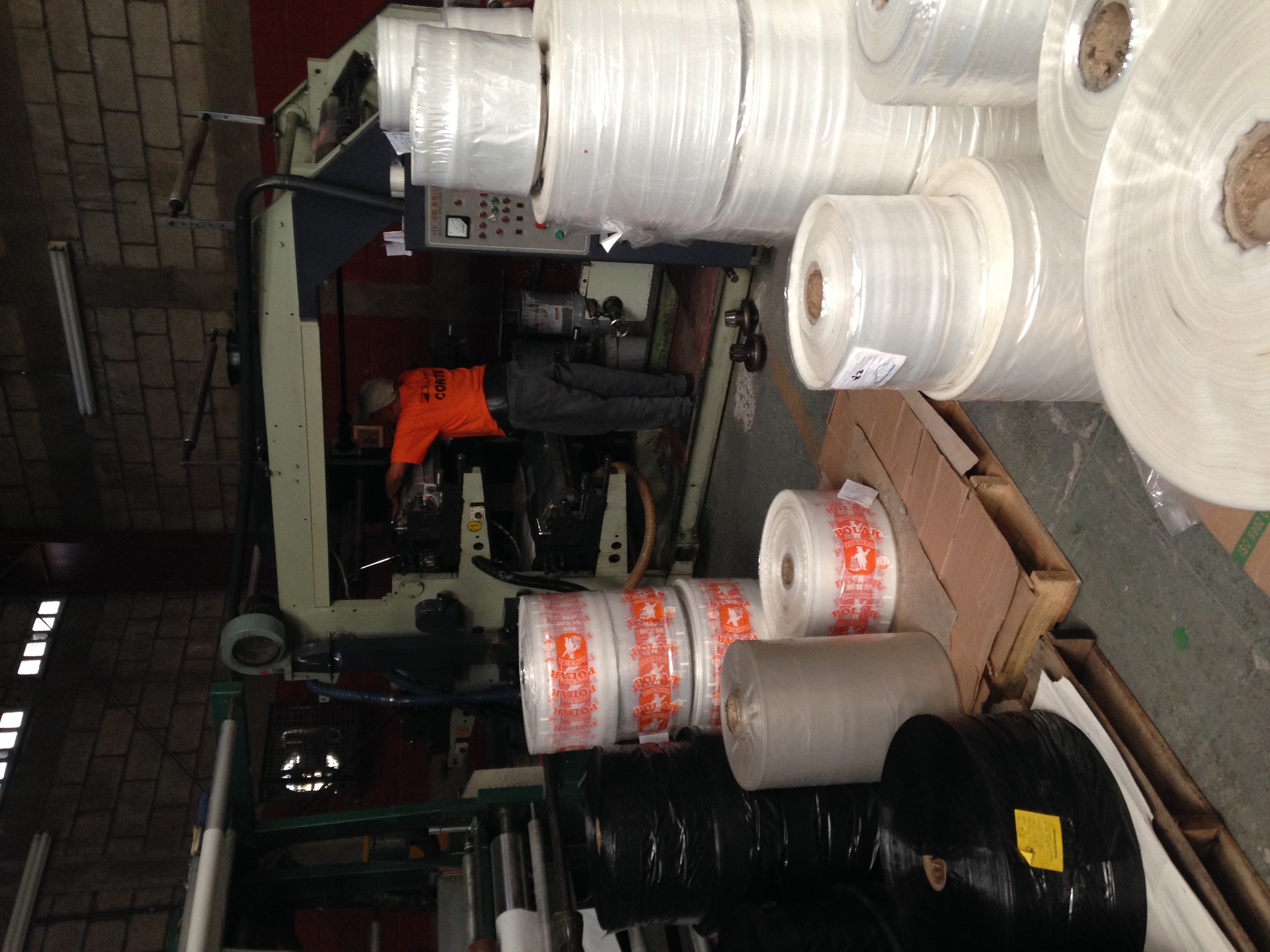 MOPLAST at emaze Presentation