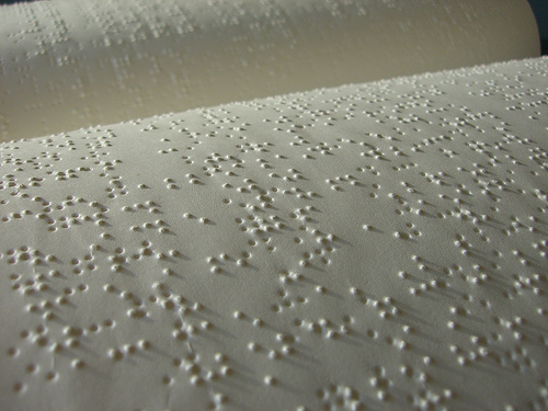 Braille Display at emaze Presentation