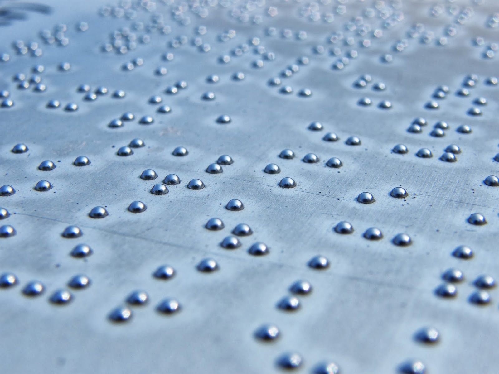 Braille Display on emaze
