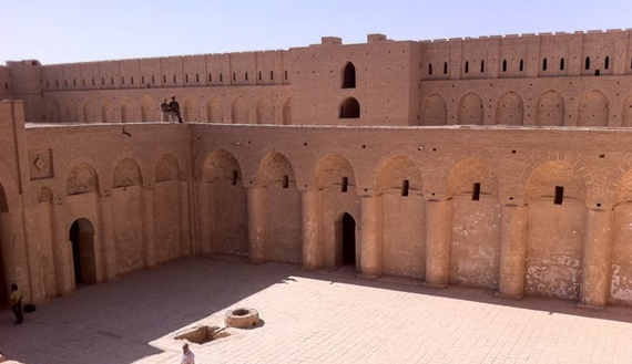 THE ABBASID DYNASTY on emaze