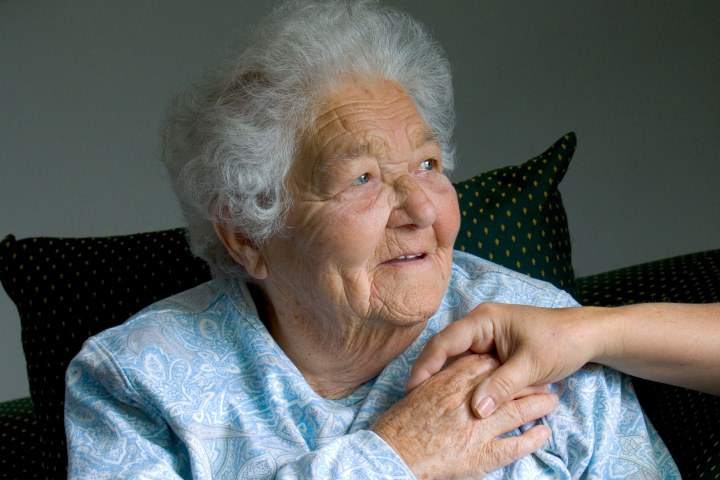 OUDERE ZORGVRAGER on emaze