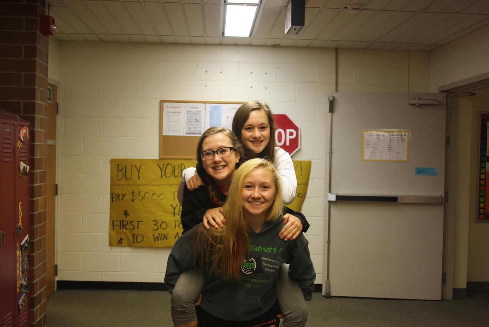 yearbook at emaze Presentation